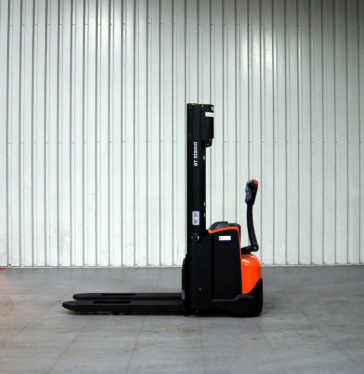 BT Stapelaar SWE 140L